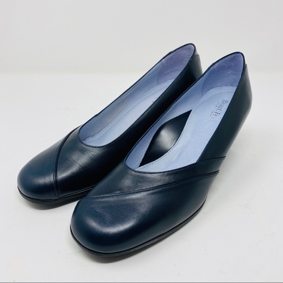 BeautiFeel | Shoes | Beautifeel Aneesah Navy Career Pumps | Poshmark